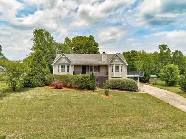 447 Courthouse Rd, Temple, GA 30179