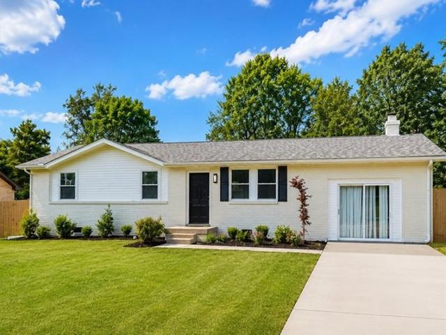 447 Appleton Dr, Clarksville, TN 37042