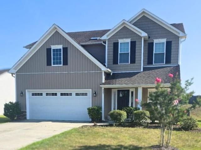 447 Avendale Dr, Rocky Point, NC 28457