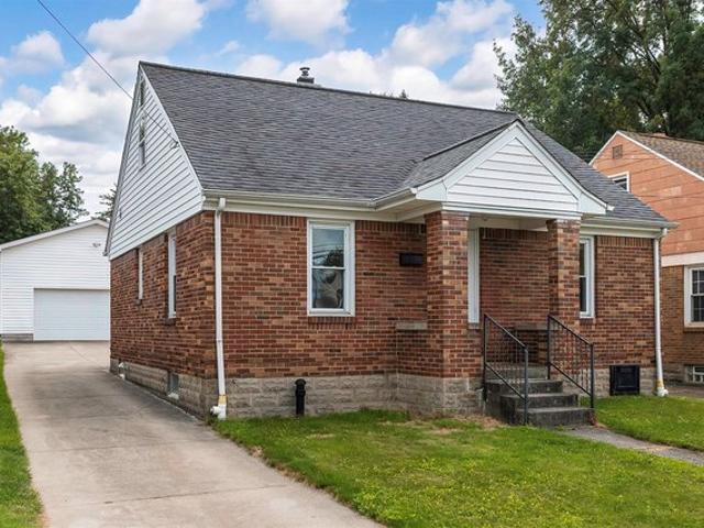 447 E 33rd St, Erie, PA 16504