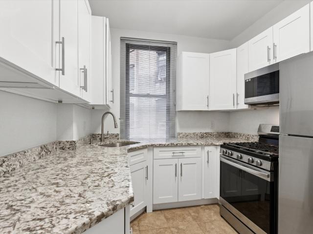 447 Fort Washington Avenue, Unit 22