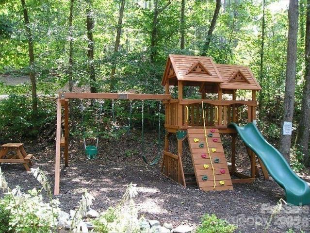 447 Hidden Lake Pkwy, Nebo, NC 28761 | MLS #4341