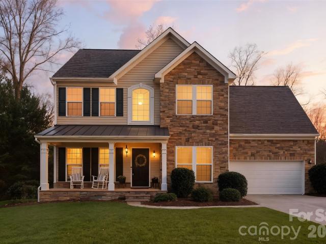 447 Leaf Arbor Ct, Lake Wylie, SC 29710 | MLS #4325