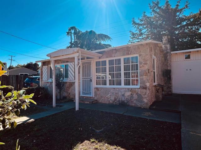 447 Maple Ave, Vallejo, CA 94591 | MLS #41129 | Compass