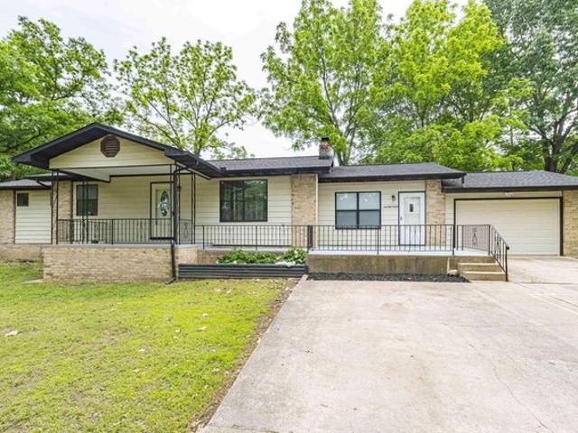 447 Marion County 7050, Flippin, AR 72634