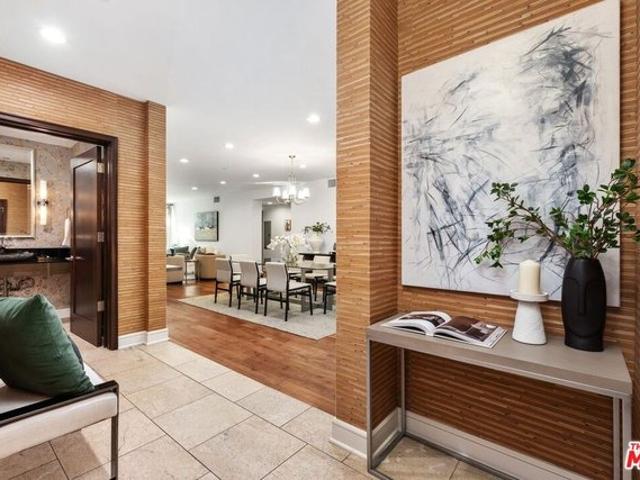447 N Doheny Dr Apt 102, Beverly Hills, CA 90210
