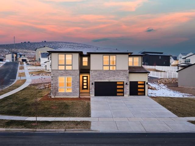 447 N Pinnacle Ln Unit 25, Saratoga Springs, UT 84045