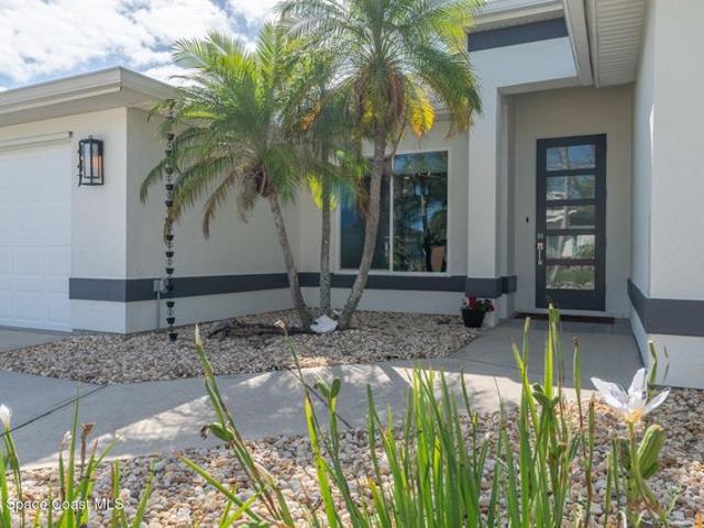 447 Sandy Ky, Melbourne Beach, FL 32951