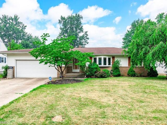 447 Stafford Dr, Elyria, OH 44035
