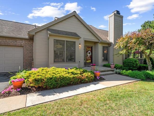 447 Sumark Way, Ann Arbor, MI 48103