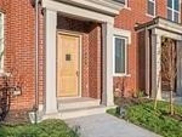 447 SW Longview Blvd, Lee's Summit, MO 64081