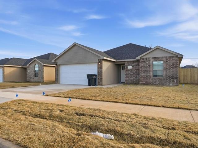 447 Waterloo Dr, Abilene, TX 79602