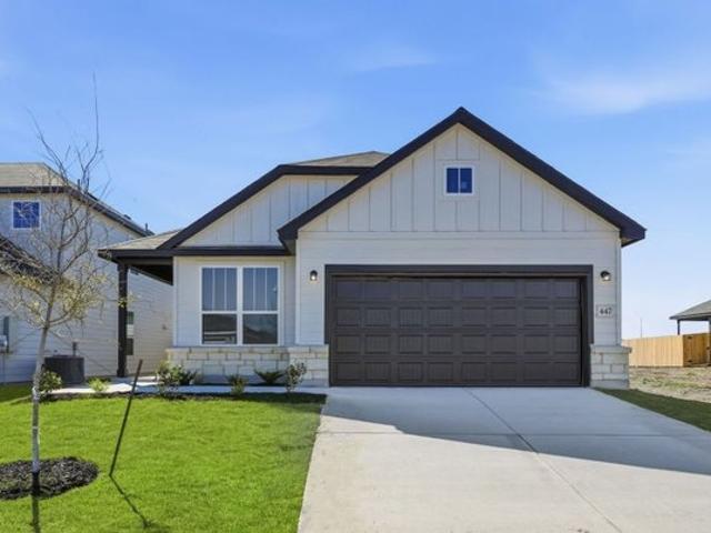 447 White Heron Way, Marion, TX 78124