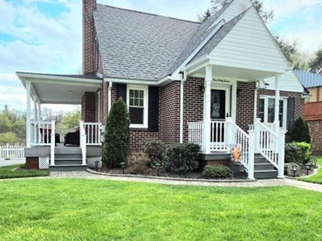 447 Tiffany St, Johnstown, PA 15905
