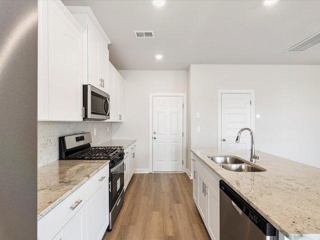 447 Upland Water Ct, Spartanburg, SC 29301