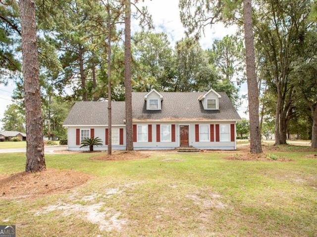 4484 Central Ave, Waycross, GA 31503