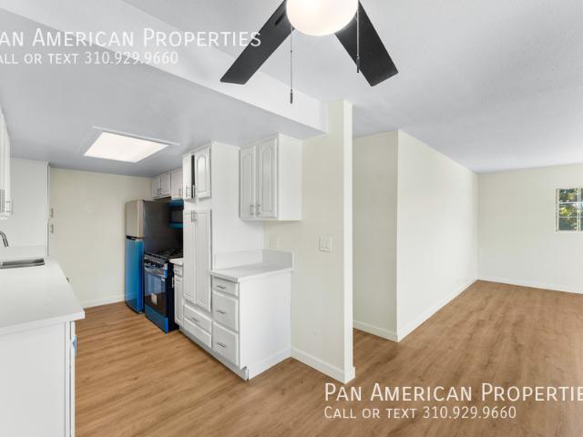 4484 La Deney St 2 beds, 1 full bath