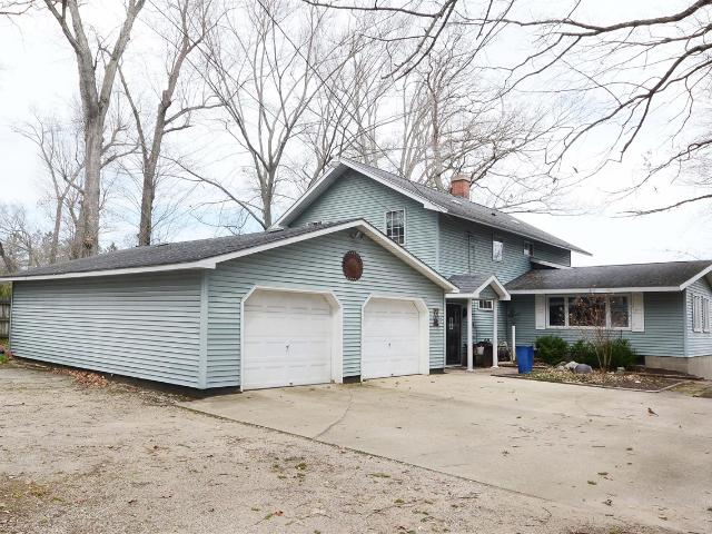 44850 Woodman Drive