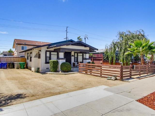 4486 Kansas St