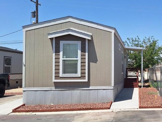 4487 E Lake Mead Blvd Trlr 19, Las Vegas, NV 89115
