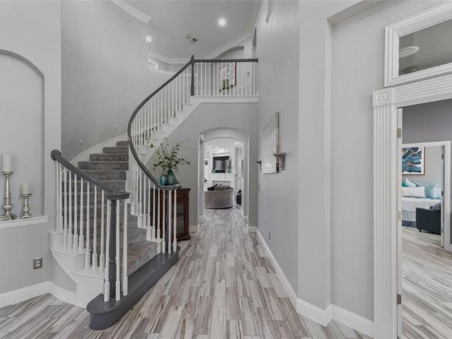 4489 Mira Vista Drive