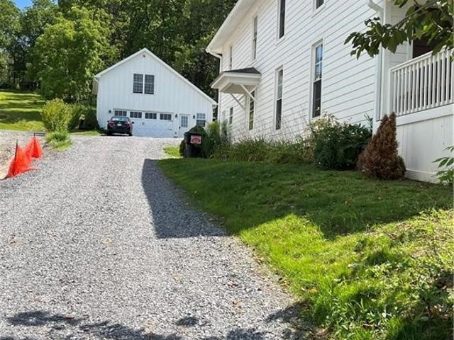 4489 E Lake Road