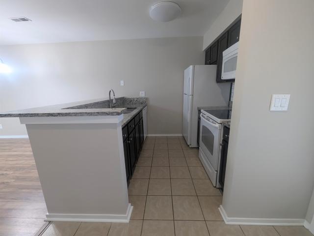 4489 Little River Inn Ln