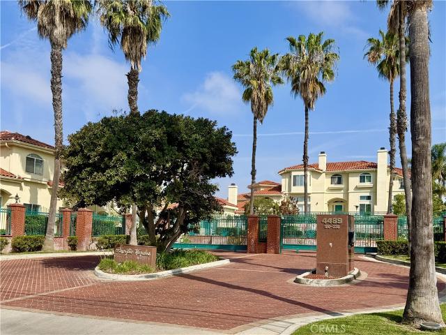 4489 Spencer St, Unit 112, Torrance, CA 90503 | Compass