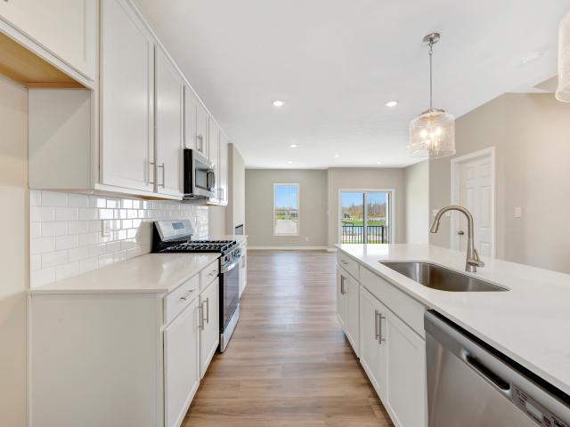 4482 Yellowwood Ave, Brownsburg, IN 46112 | MLS #22087