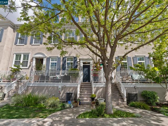 4483 Brannigan St, Dublin, CA 94568 | MLS #41130 | Compass