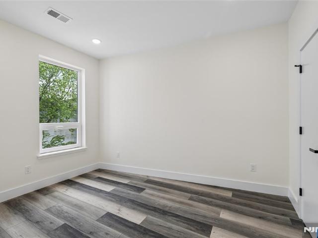 448 452 Orange Avenue # 203