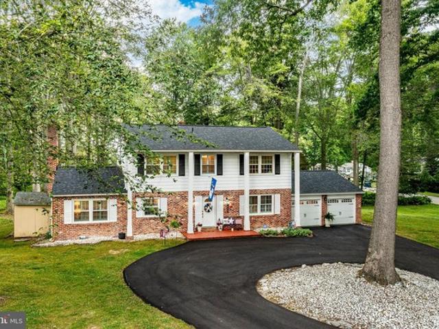 448 Caswallen Dr, West Chester, PA 19380