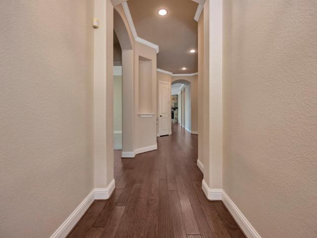 448 Chestnut Lane