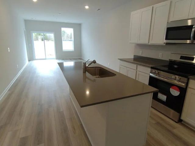 448 Alcott Way