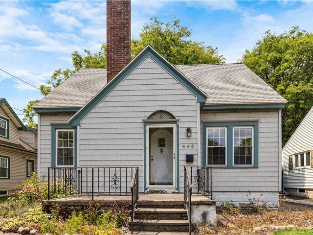448 Buckingham Avenue