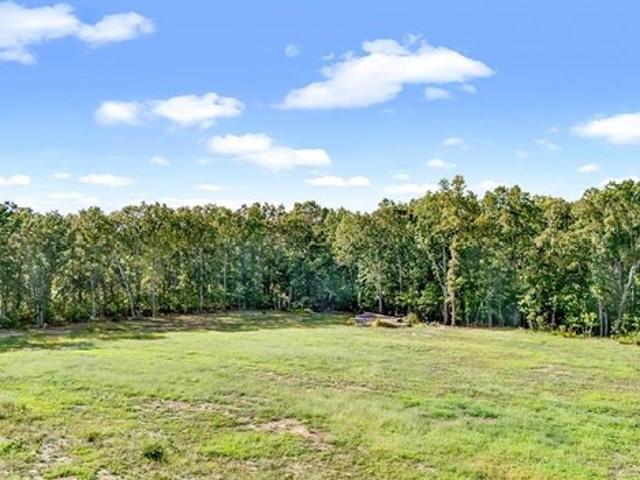 448 Greenbriar Rd, Leasburg, MO 65535