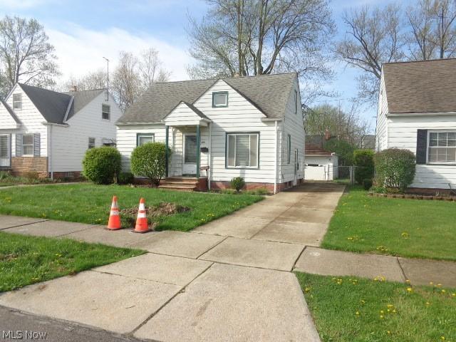 448 E 328th Street