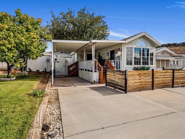 448 E Telegraph St Trlr 104, Washington, UT 84780