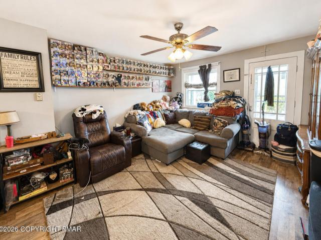 448 E Kline Avenue