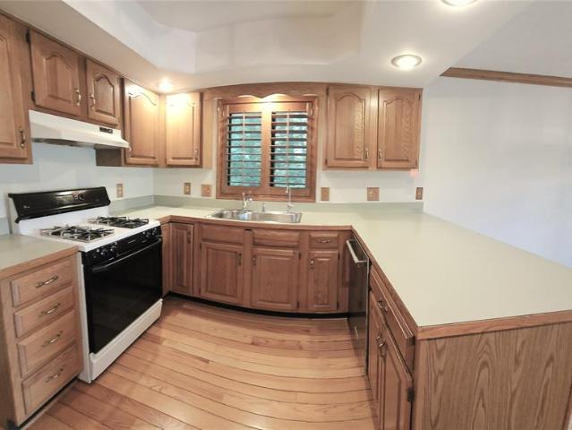 448 Fairwood Road