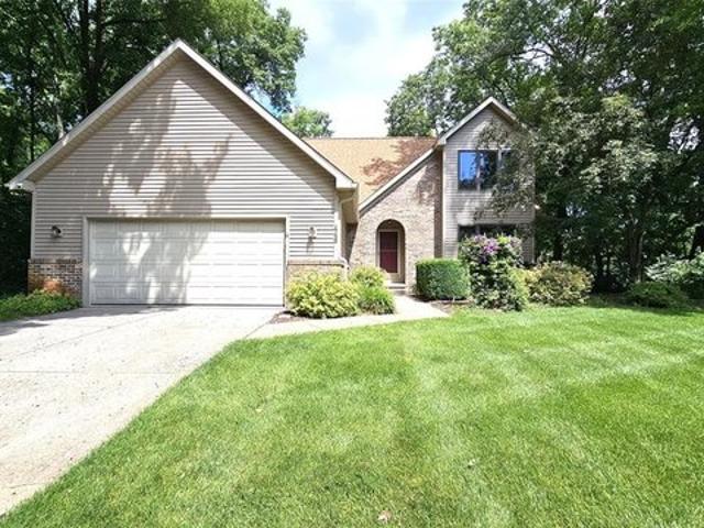448 Fairwood Rd, Putnam Township, MI 48169