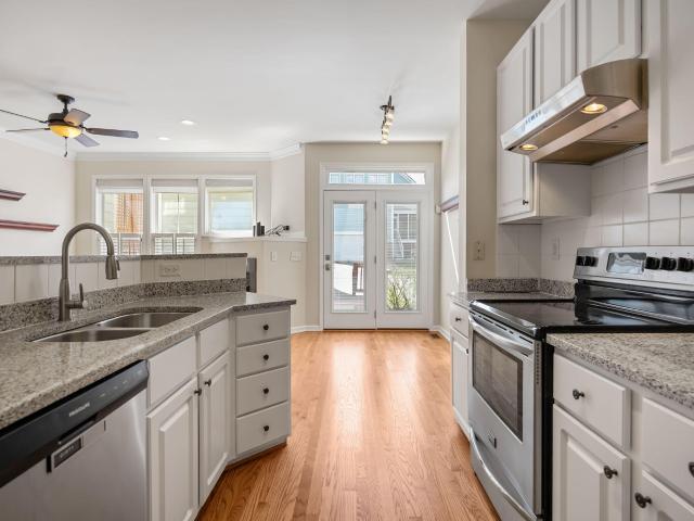 448 Heritage Village Lane