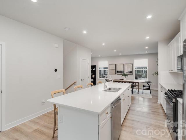 448 Lahinch Drive