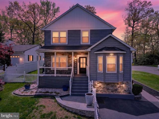 448 Maple Leaf Drive