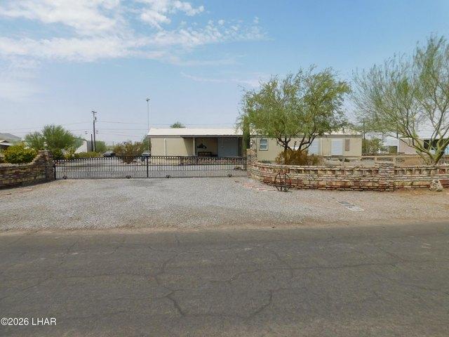 448 N Emerald Ave, Quartzsite, AZ 85346