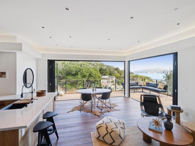 448 Sausalito Blvd, Sausalito, CA 94965 | MLS #326015 | Compass