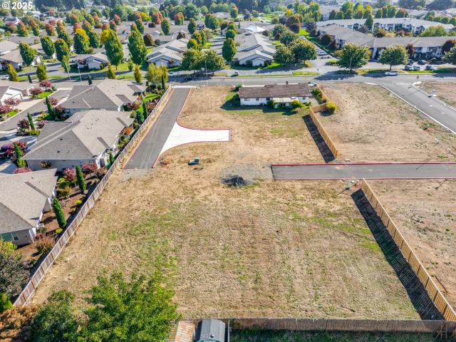 448 SW 15th Ave, Unit 14, Canby, OR 97013 | MLS #602834 | Compass