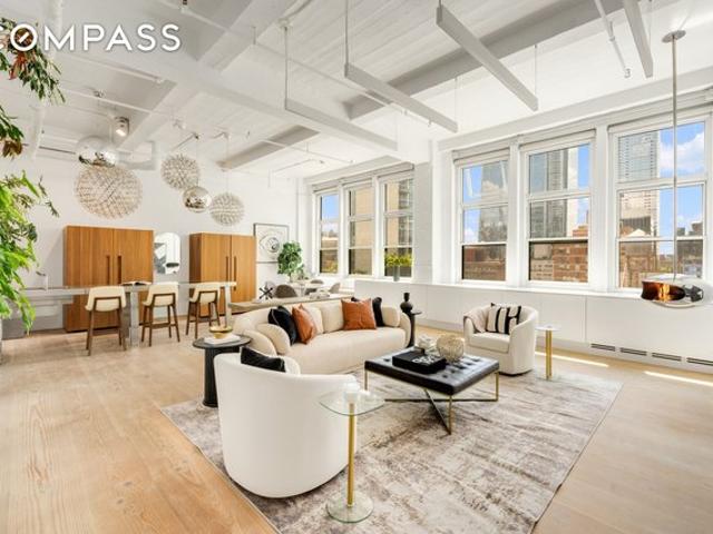 448 W 37th St Apt 12E, Manhattan, NY 10018