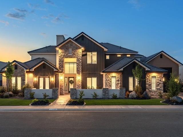 448 W Lamond Cir, Washington, UT 84780