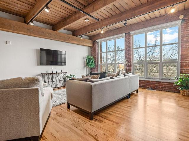 448 W Nationwide Boulevard # 307